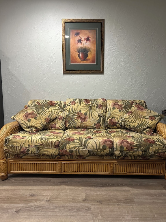 Siesta Key 2b 2 Bath With Heated Pool! Sleeps 6 ! Relaxation & Sunshine! - Siesta Key, FL