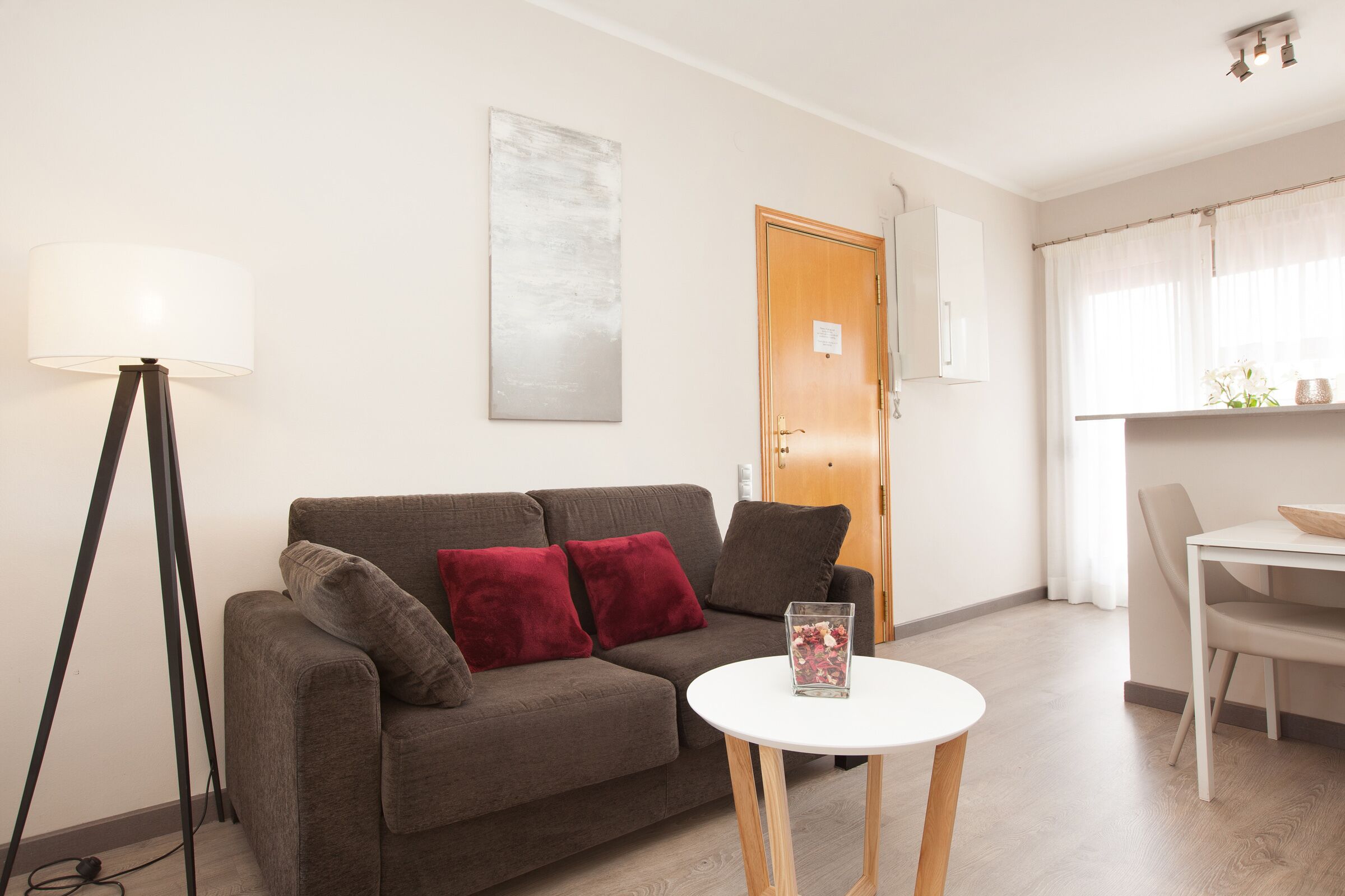 Studio Apartment Barcelona With Terrace - Barcelona