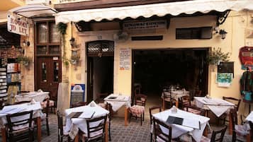 Almoço e jantar, culinária local