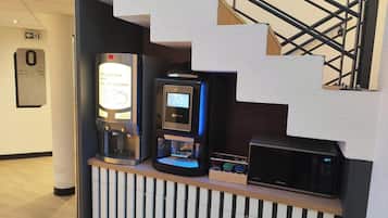 Café da manhã com buffet todos os dias mediante uma taxa