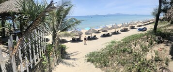 Perto da praia, toalhas de praia 