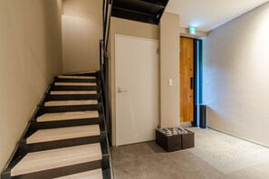 Entrada (vista interior)