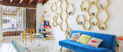 Televisor de 28 polegadas com canais por cabo