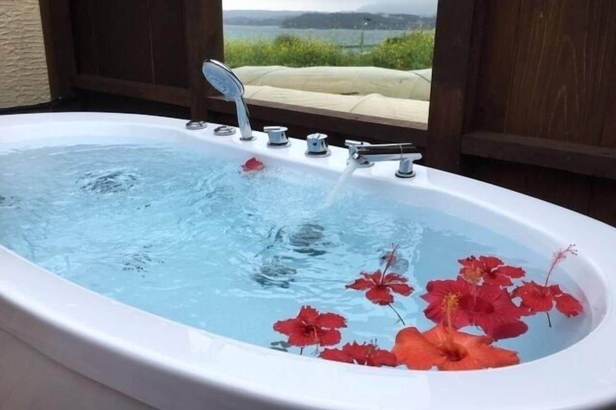 Quarto Standard | Banheira de hidromassagem