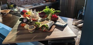 Pequeno-almoço (8.00 EUR por pessoa)