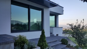 Entrada do alojamento