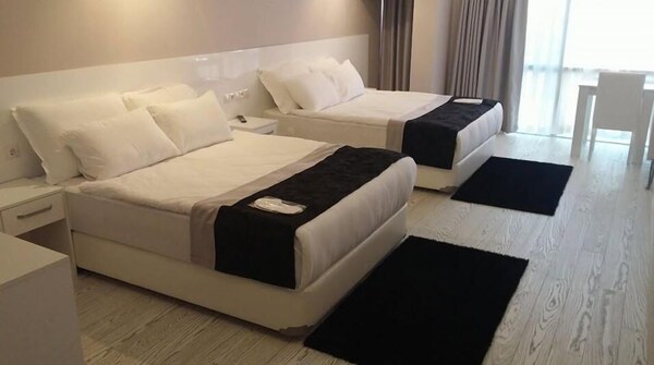 Kremon Hotel - Uşak