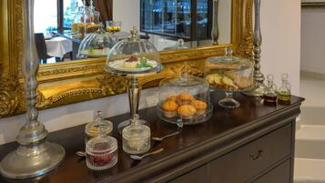 Pequeno-almoço continental diário incluído