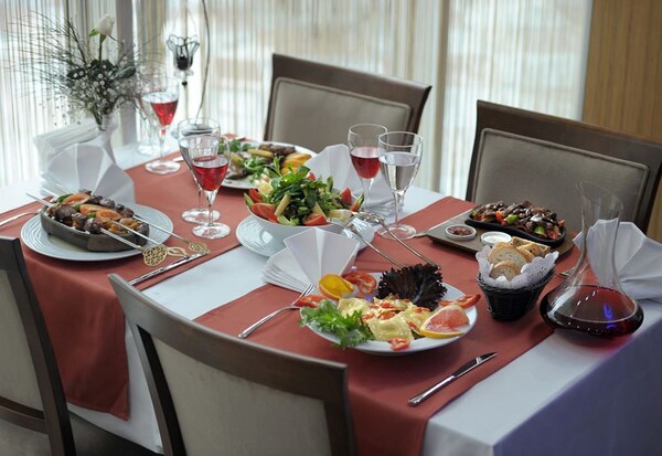 Rhiss Hotel Bostanci - Büyükada