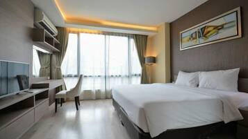 1 quarto, roupa de alta qualidade, cofre no quarto