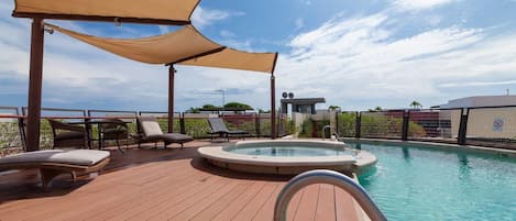 Piscina externa, piscina no terraço