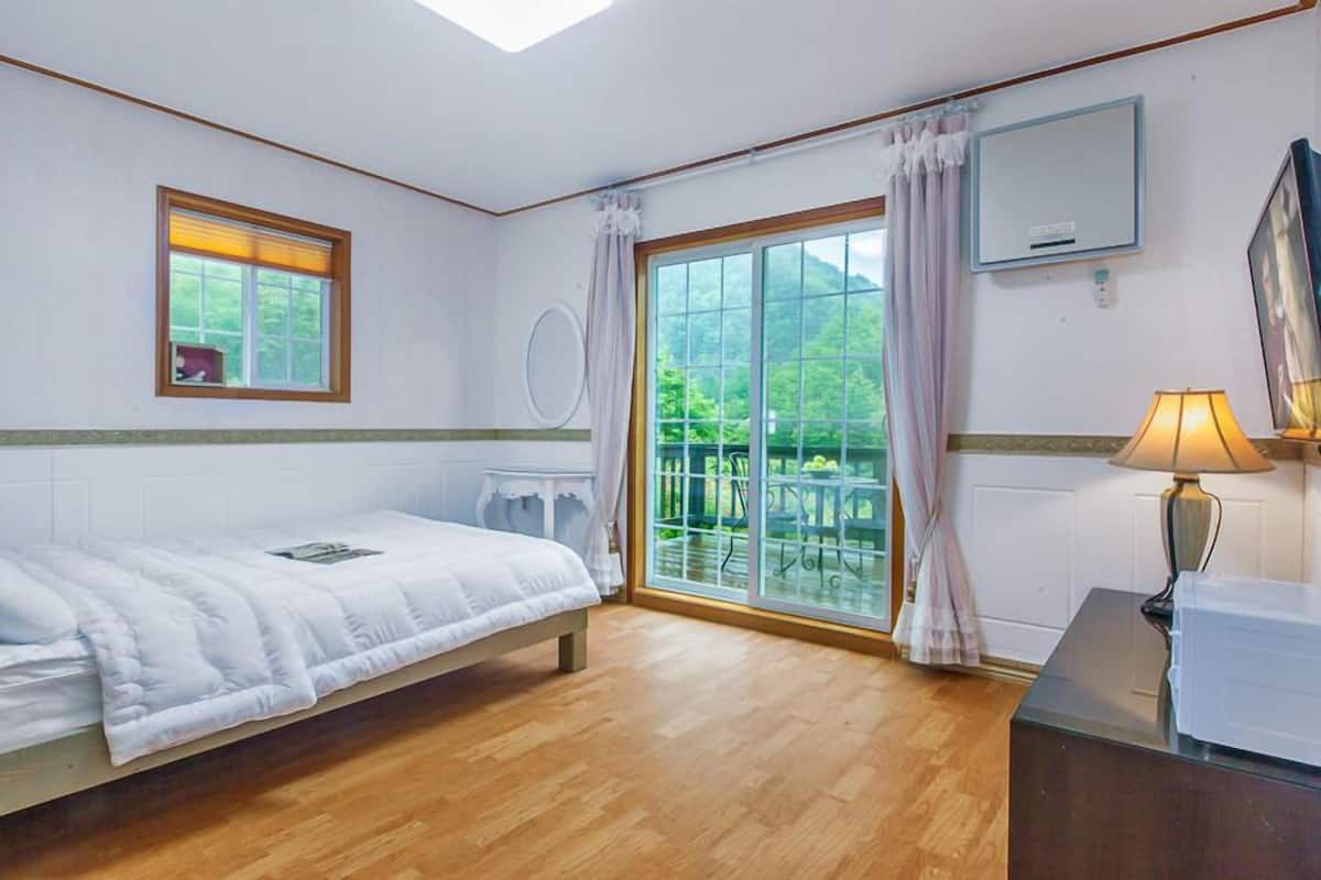 Quarto (Keumnanghwa) | Roupas de cama premium, Wi-Fi de cortesia