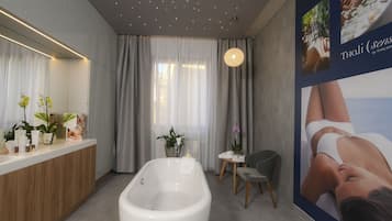 Sauna, banheira de hidromassagem, banho turco, fontes termais/minerais