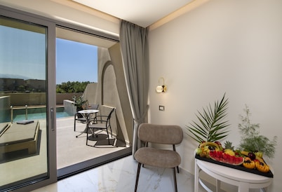 Vantaris Luxury Beach Resort