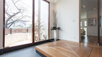 Entrada (vista interior)