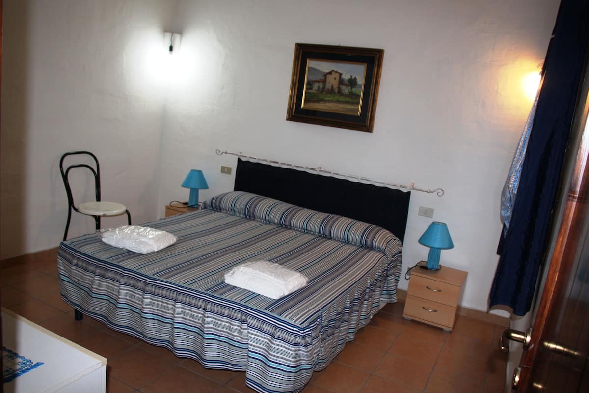 Apartamento, 2 quartos | Berços/camas para crianças 