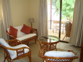 TV de tela plana 32 cm com canais a cabo, TV