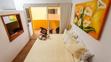 Quarto Standard, 1 cama king-size e sofá-cama | 1 quarto, roupa de alta qualidade, edredões de penas, cofre no quarto