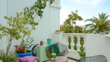 suite BECHIR | Terraço/pátio interior