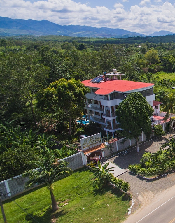 La Floresta Tarapoto Hostal - San Martín