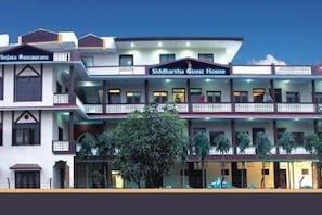 Fachada da propriedade