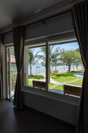 Quarto casal grand, 1 cama King, vista para o oceano (Bungalow Deluxe Seaview 2) | Vista para praia/oceano
