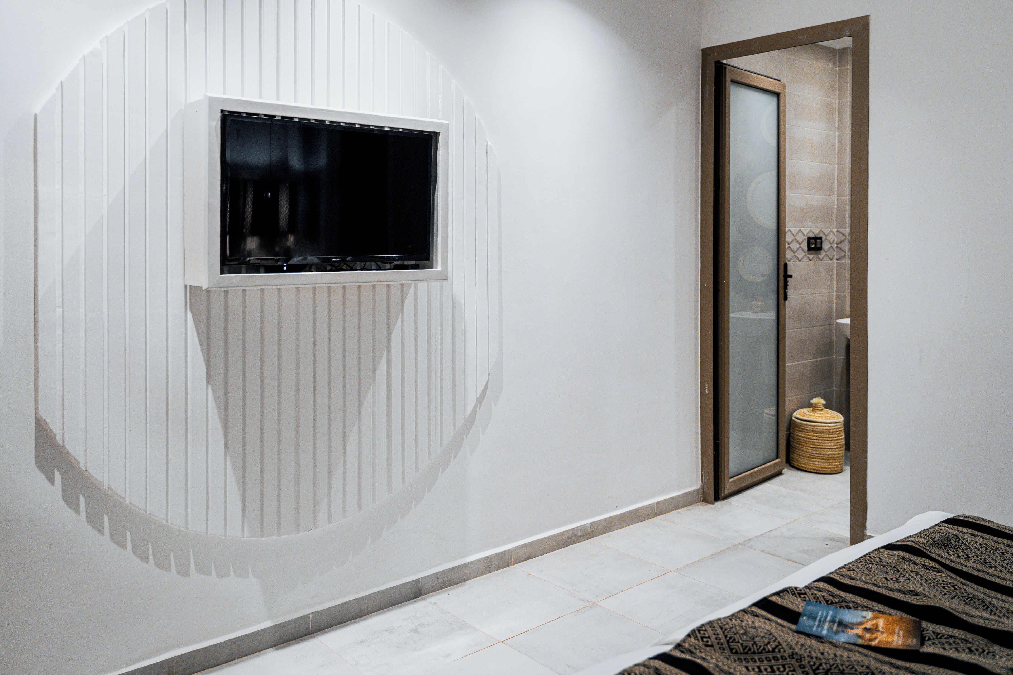 Quarto Design, 1 quarto | Cofre no quarto, com decoração personalizada 