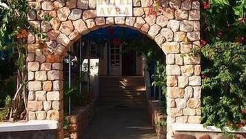 Entrada do alojamento