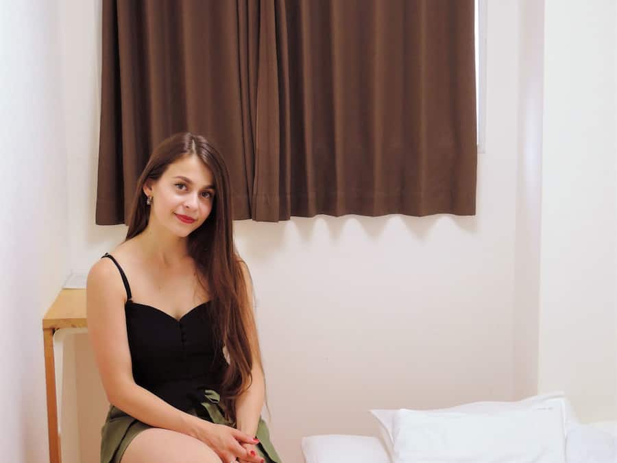 Cofres nos quartos, cortinas blackout, Wi-Fi de cortesia, roupa de cama
