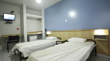 1 quarto, minibar, secretária, ferro/tábua de engomar