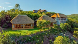 Quarto casal standard, 1 cama de casal | 1 quarto, frigobar, cofres nos quartos, individualmente decorados