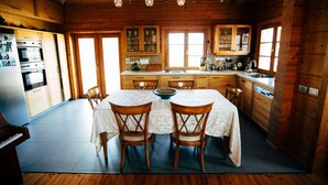 Villa, 5 quartos | Refeições no quarto