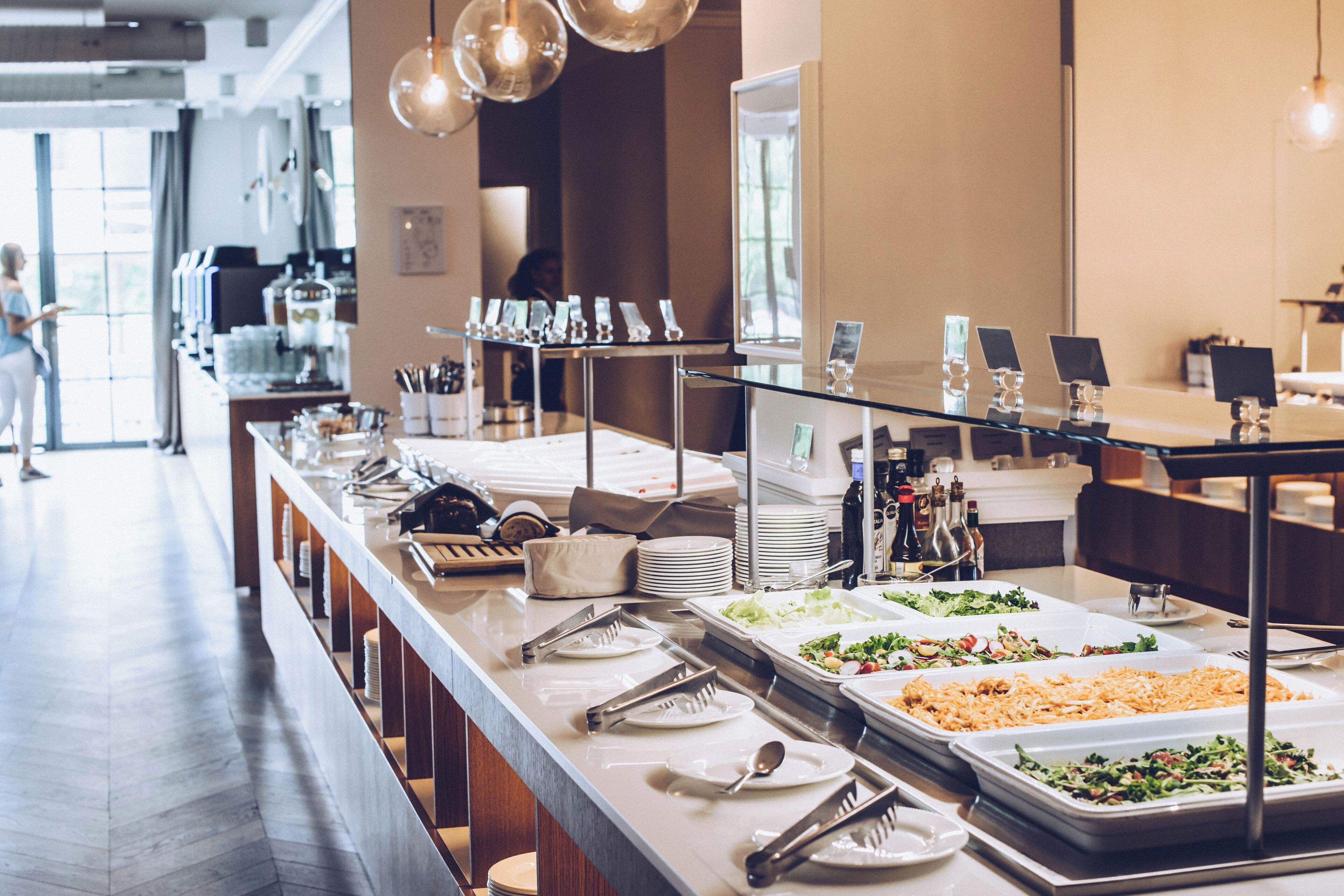 Pequeno-almoço tipo buffet diário incluído 