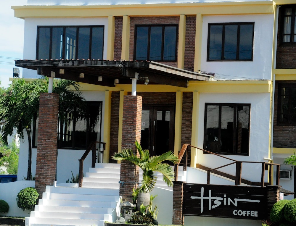 Mango Valley Hotel 2 - Subic Bay Freeport Zone