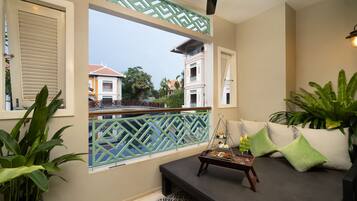 Discovery Package Deal | Roupa de alta qualidade, camas de colchão pillowtop, minibar