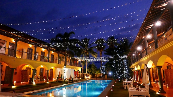 Sur La Mer - Goa