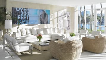 Sala de estar do lobby