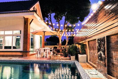 Hansa Paradise Hill Pool Villa