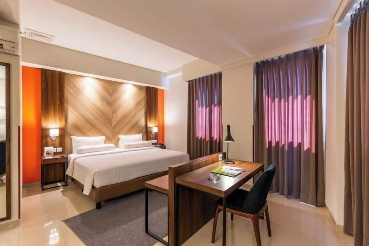 1 quarto, roupas de cama premium, cofres nos quartos, escrivaninha