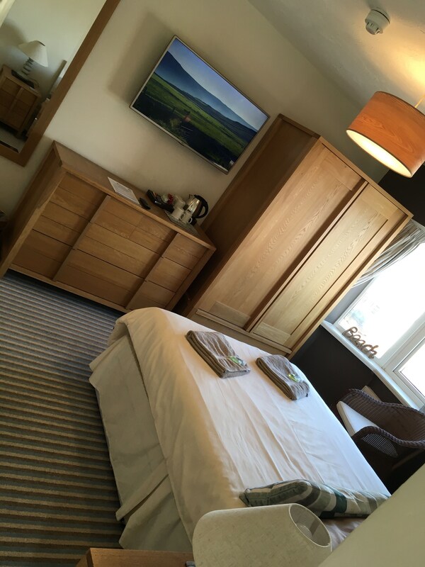 The Waterfront Inn - Westward Ho!