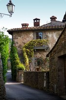 Apartamento família, várias camas, vista para o vale | Varanda coberta