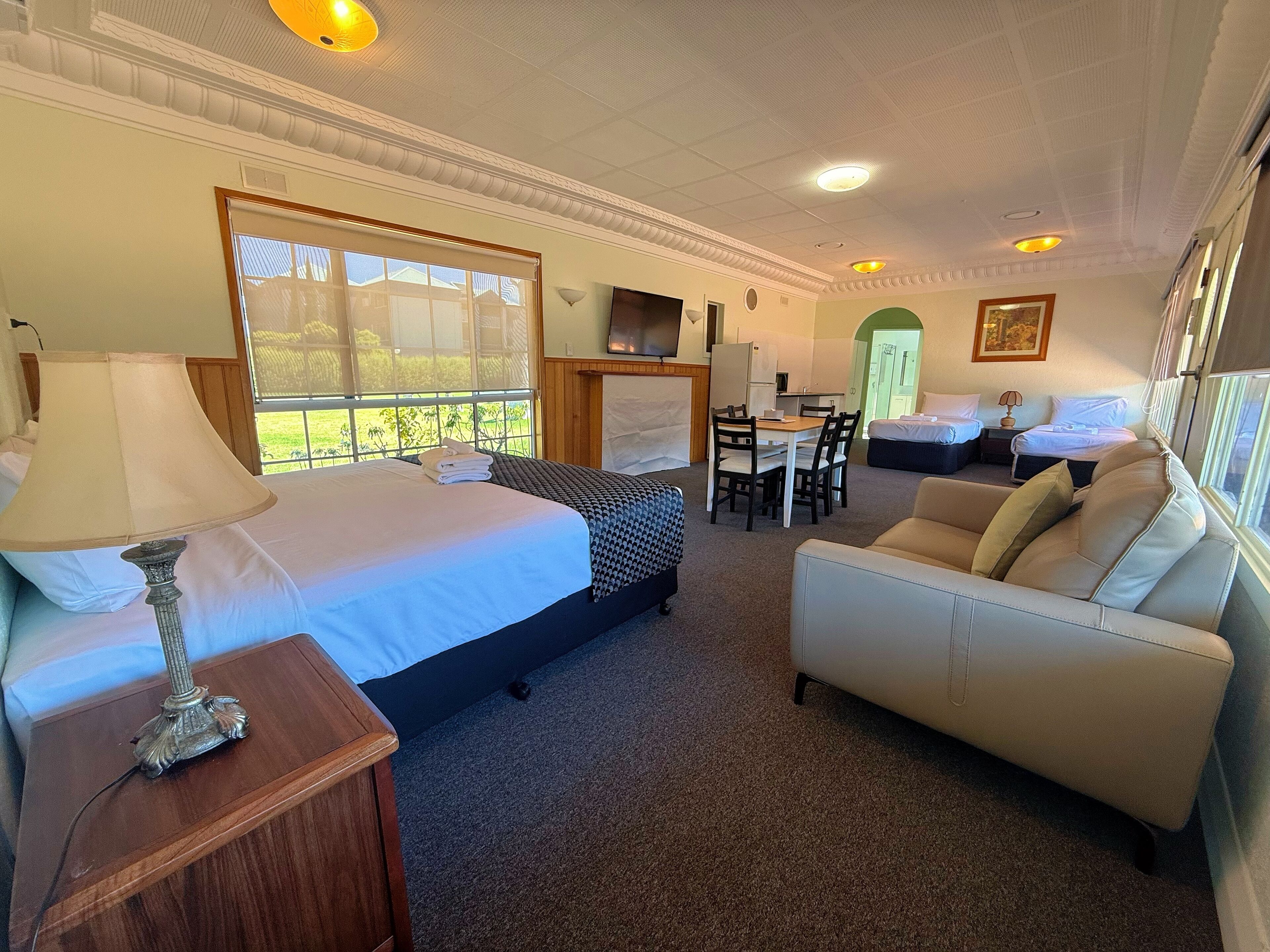 Quarto Superior | Ferro/tábua de engomar, Wi-fi grátis, roupa de cama fornecida 