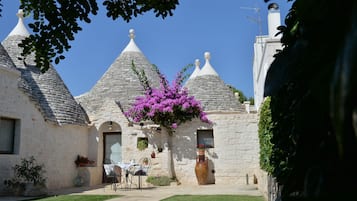 Trullo (4 pax) | Vista para o jardim