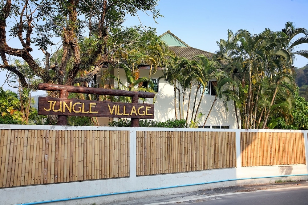 Jungle Apartment 2 Bedrooms Private Pool - Phuket