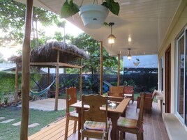 Casa, 3 quartos, vista para o jardim | Terraço/pátio interior