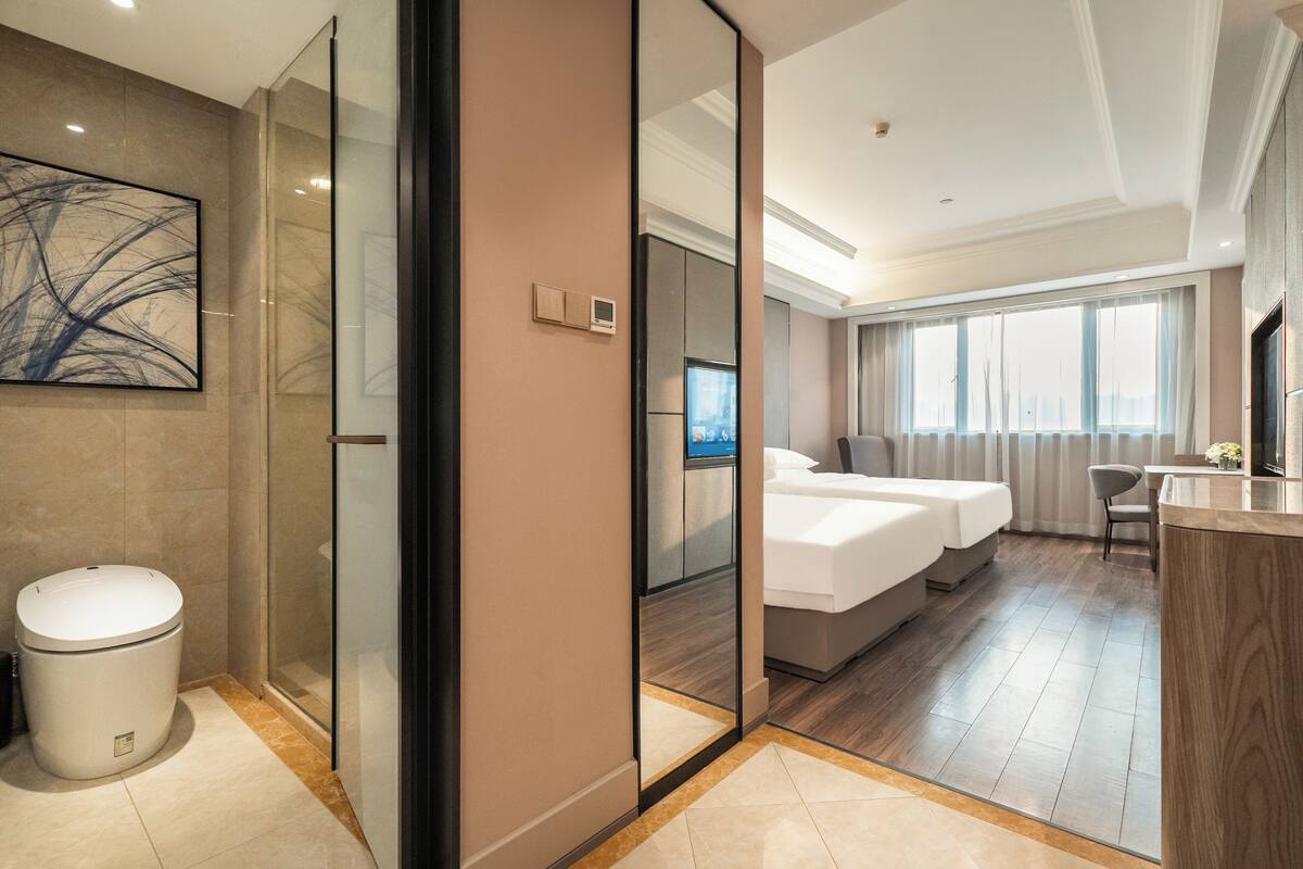 Quarto Superior, 2 camas individuais | Minibar, cofre no quarto, secretária