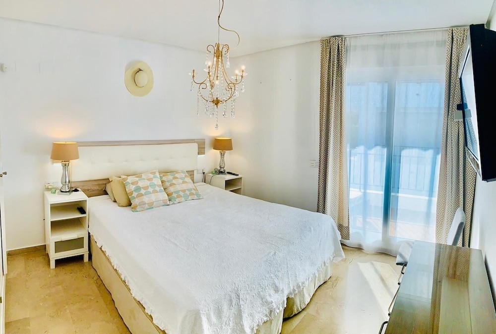 Desinfiziert Casa Claudia: Luxuriös, 3 Schlafzimmer, 4 Pools, Wifi, Ac, Meer - Benalmádena