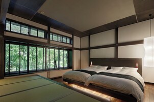 Villa Premium, não fumadores | Edredões de penas, cofre no quarto, com decoração personalizada 