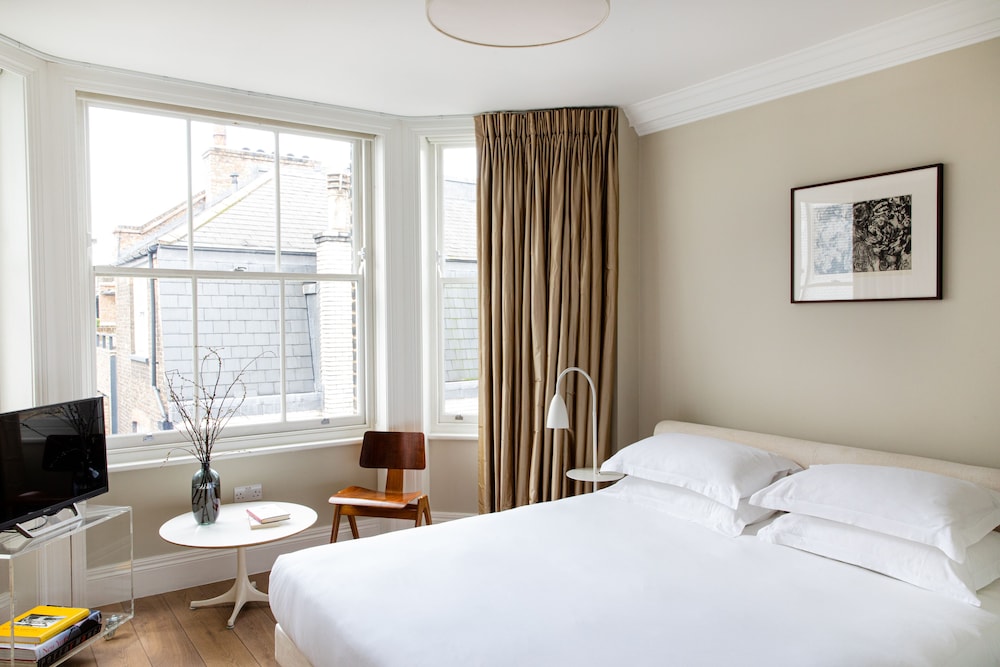 56 Welbeck Street - London