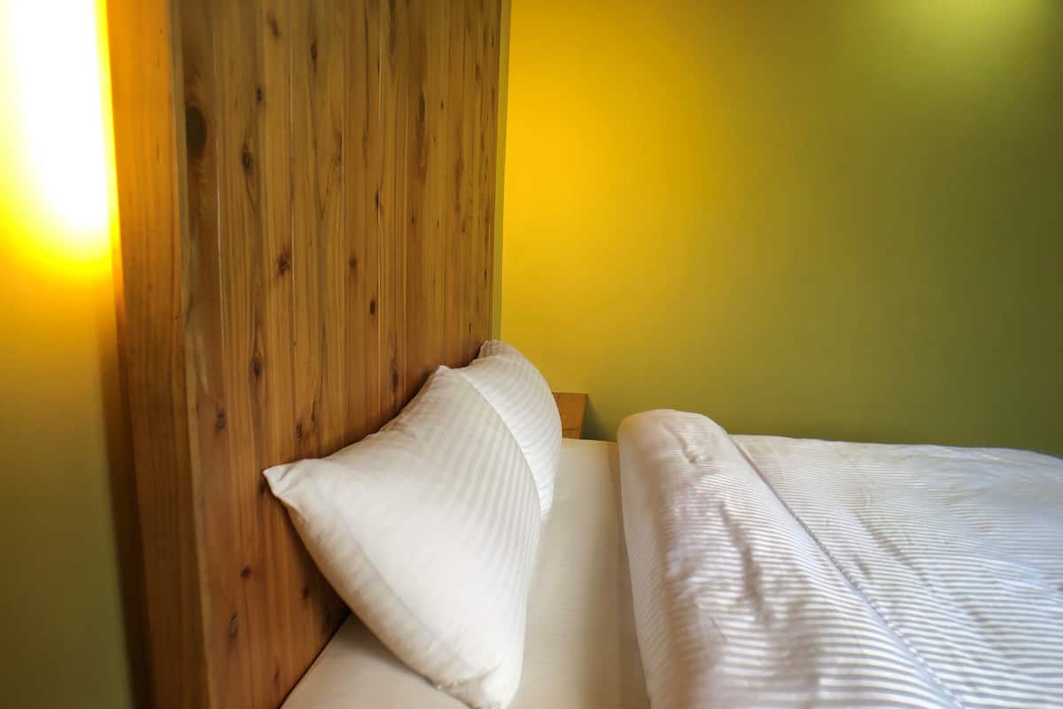 Quarto casal standard, 1 quarto | 1 quarto, escrivaninha, cortinas blackout